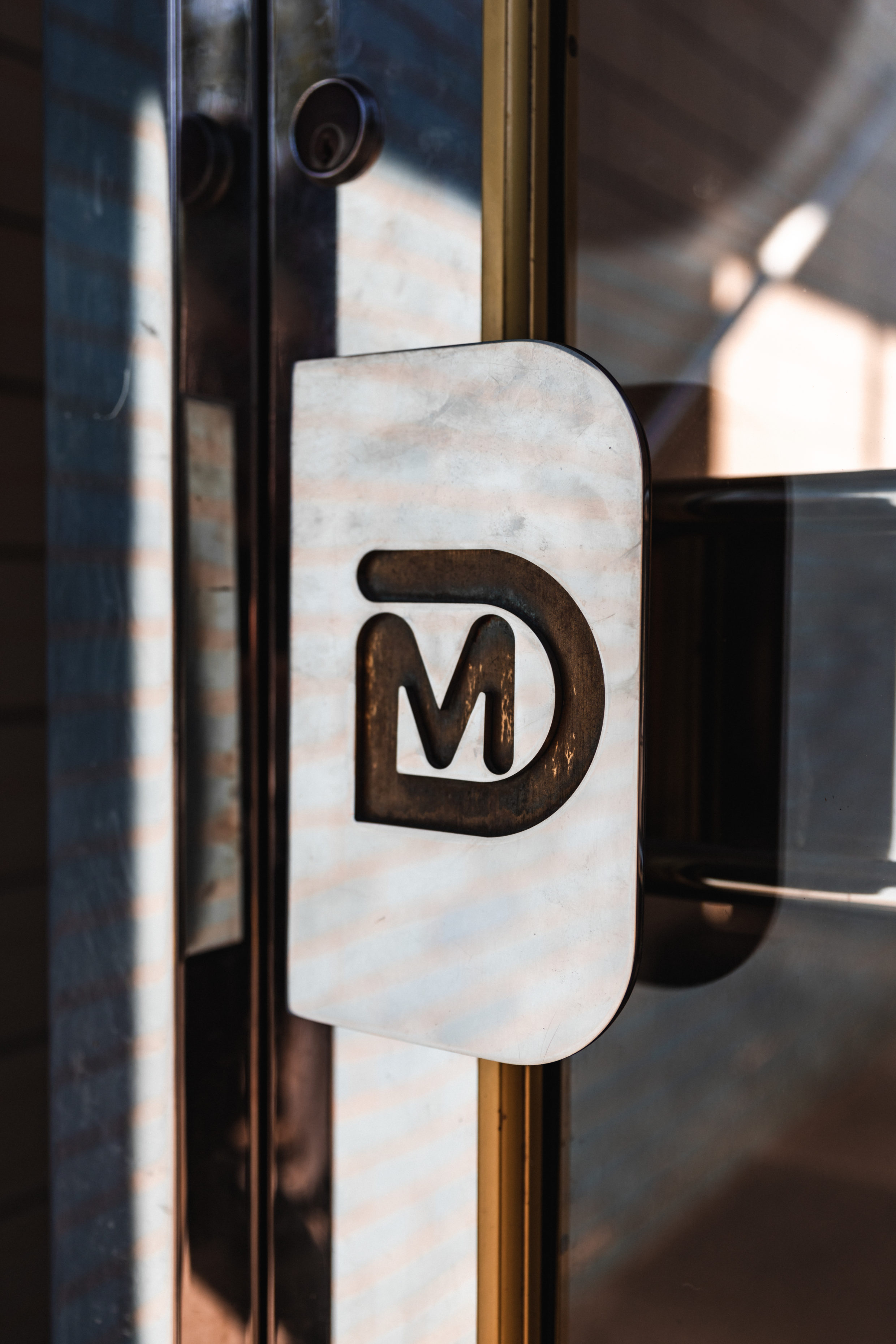 DAWSON Custom Entrances for Commercial Office Buildings