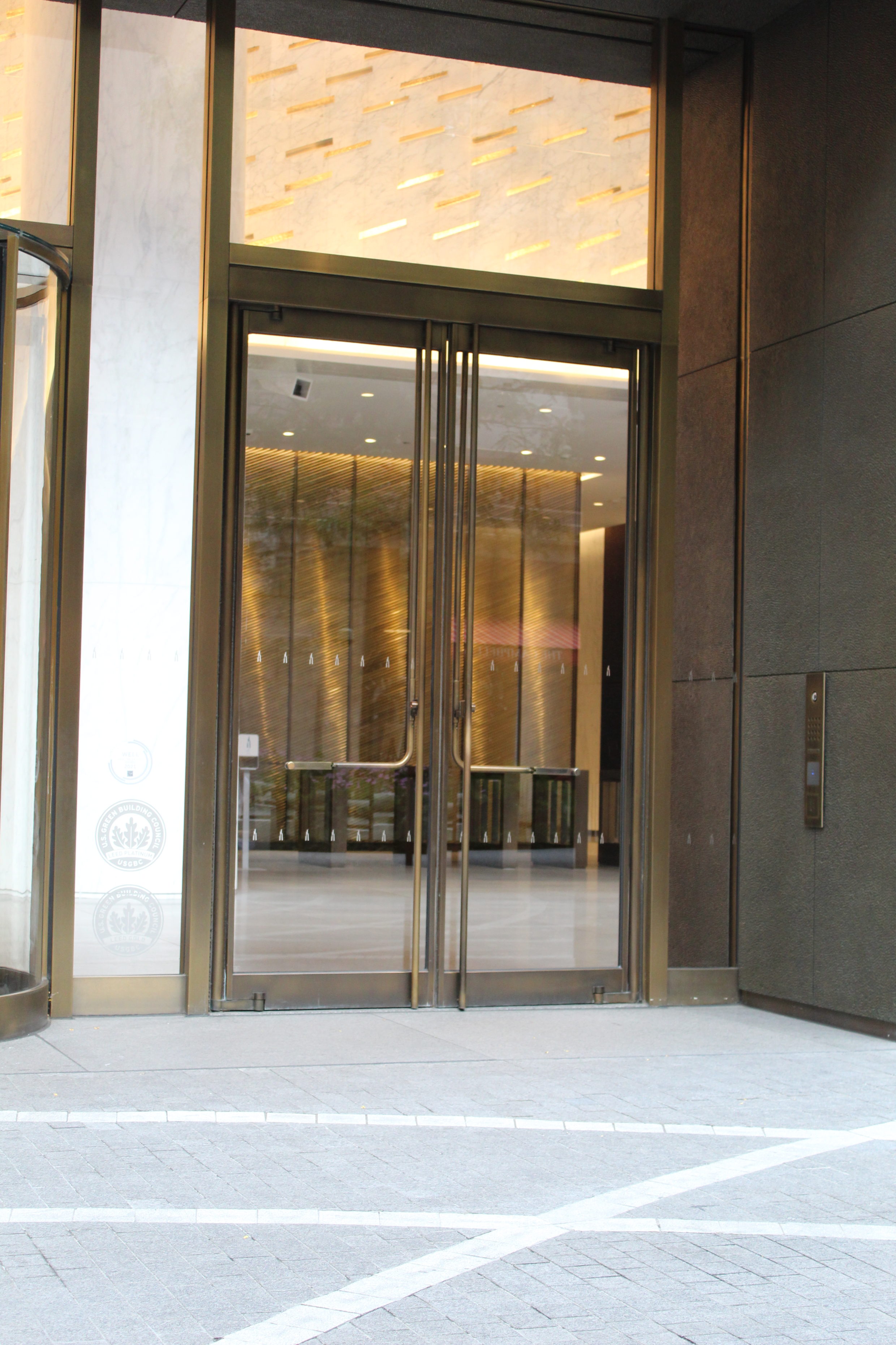 DAWSON’s Modern auto-operated Available